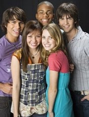 Top TV Series of 2004 | Best Shows of the Year | TakeMeBack.to