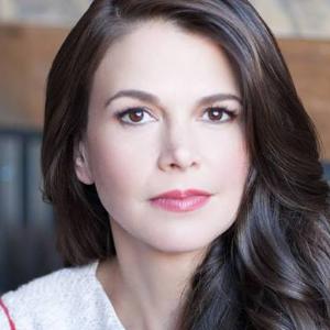 Sutton Foster - Biography, Age, Birthday, Chinese Zodiac & Facts