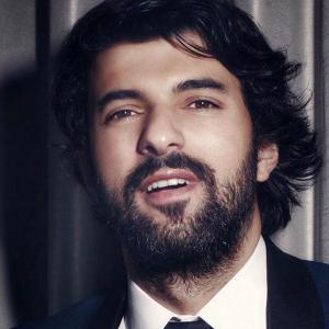 Famous people and celebrities born on October 12 | Takemeback.to