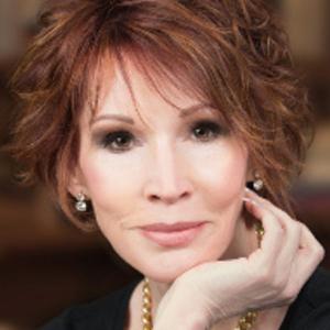 Sandra's popularity, famous people named Sandra | Famousnames.vip