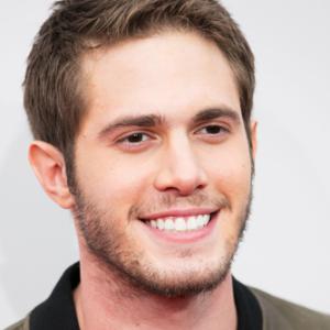 Celebrities named Blake, 5 famous Blakes - Famousnames.vip