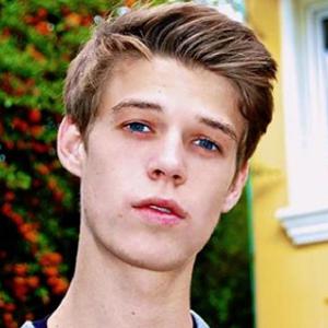 Colin Ford - Biography, Age, Birthday, Chinese Zodiac & Facts