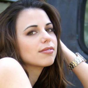 Laura Bailey - Biography, Age, Birthday, Chinese Zodiac & Facts