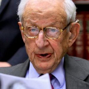 February 7: Historical Events & What Happened | TakeMeBack.to